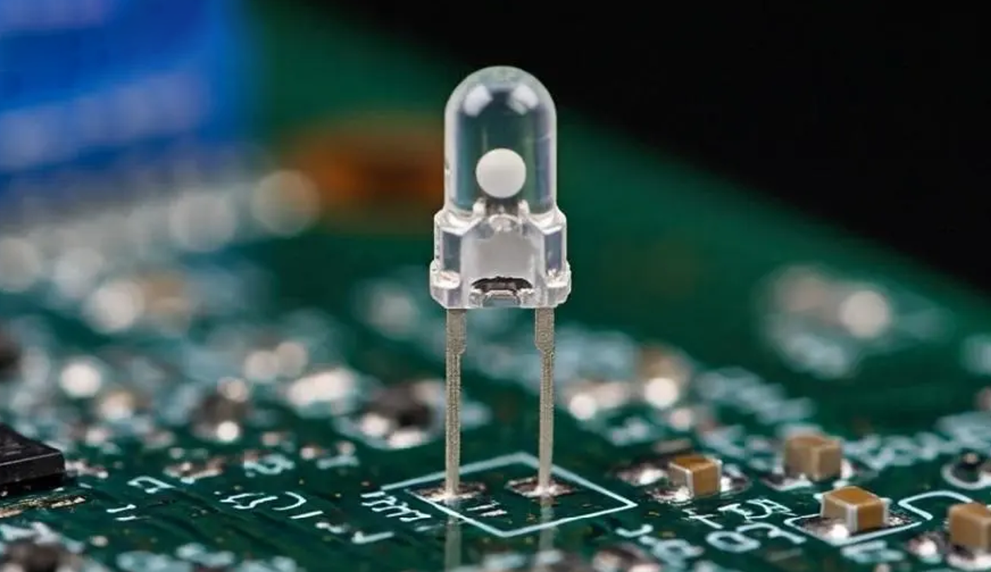 SMD vs Through Hole Indicator Lights: Choosing the Right Technology for ...